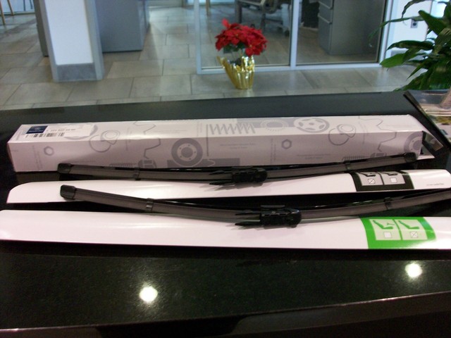 MERCEDES BENZ Wiper Blades C Class W205 A2058205700 for sale online | eBay