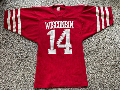 Venus Athletic Wisconsin Badgers Red Vintage #14 football Jersey Size M ...