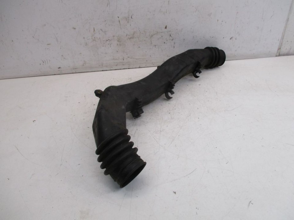 Tuyau Aspiration KA24E Compatible pour Nissan Terrano II (R20) 2.4I 12V ...