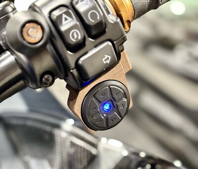 🇺🇸 SOFTAIL/LOW RIDER S/ST CUSTOM MOUNT AND BLUETOOTH CONTROLLER 🇺🇸 | eBay