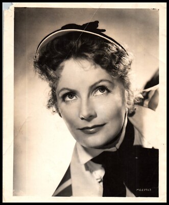 Hollywood Beauty GRETA GARBO STUNNING PORTRAIT STYLISH POSE 1930s Photo ...