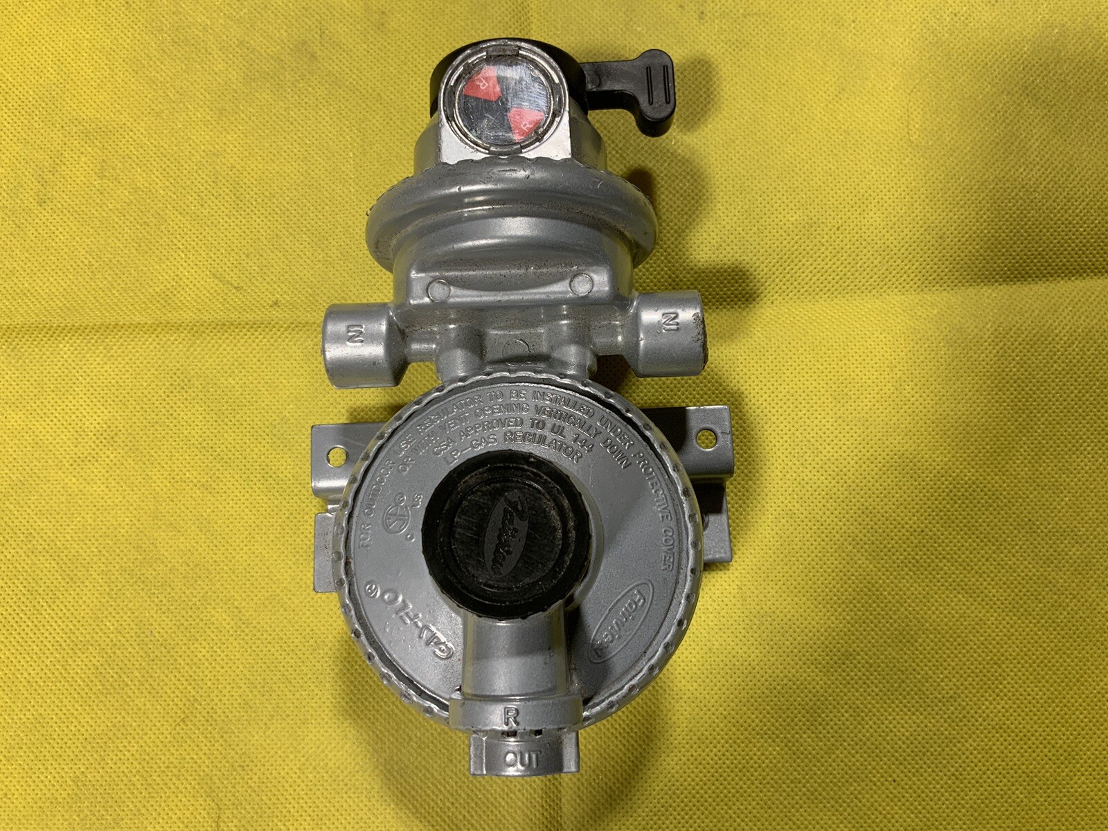 FAIRVIEW LP GAS -TWO STAGE REGULATOR FOR 2 TANK HOOK-UP PART NO.GR ...