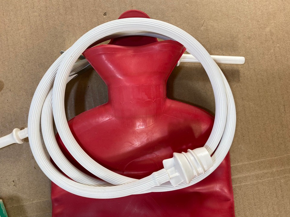 Vtg 60s 70s Combination fountain syringe with hose/nozzle Douche Enema ...
