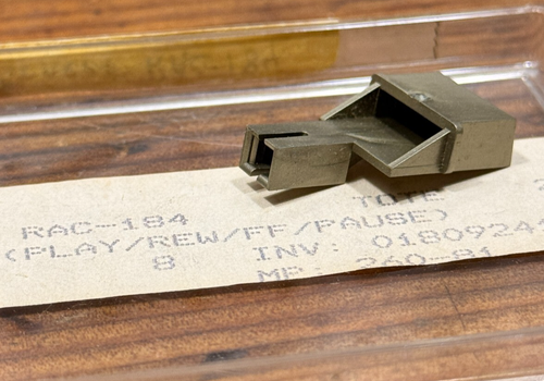 1 x Pioneer RAC-184 PLAY REW FF PAUSE Button CT-4 & Others *New, NOS ...