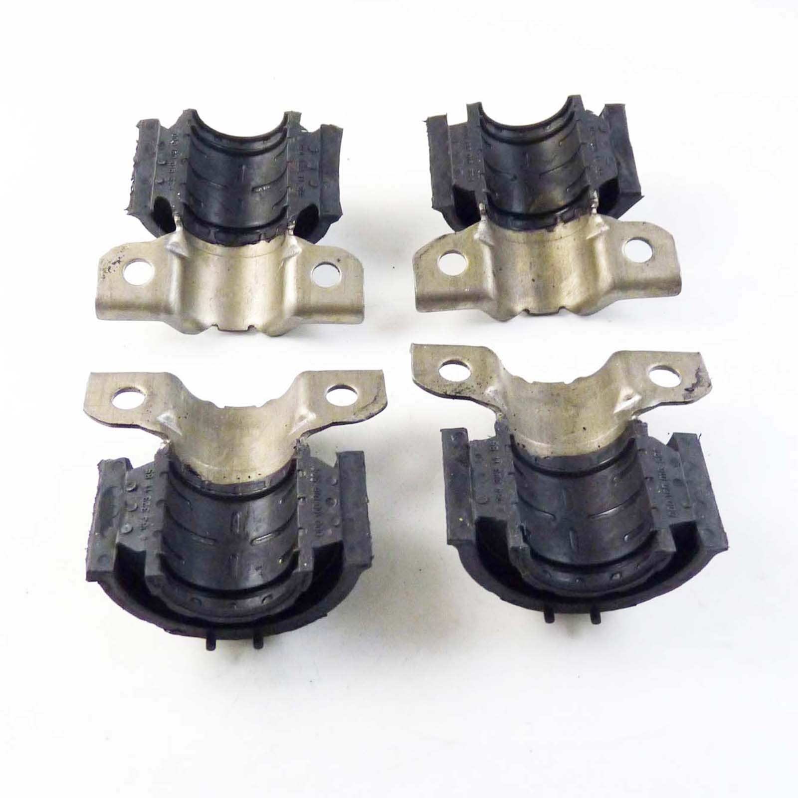 Set of 4 Front Sway Bar Bushing Bracket for Benz GL550 ML500 ML350 ...