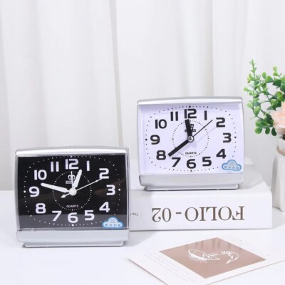 Square Digital Alarm Clock Battery-Powered Alarm Clock No Tick Clocks ...