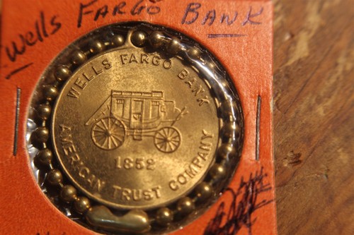 WELLS FARGO BANK AMERICAN TRUST COMPANY MEDAL / KEYCHAIN VINTAGE | eBay