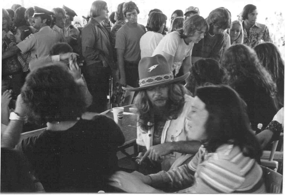 Lynyrd Skynyrd Ronnie Van Zant & Entire Band Autographed Street ...