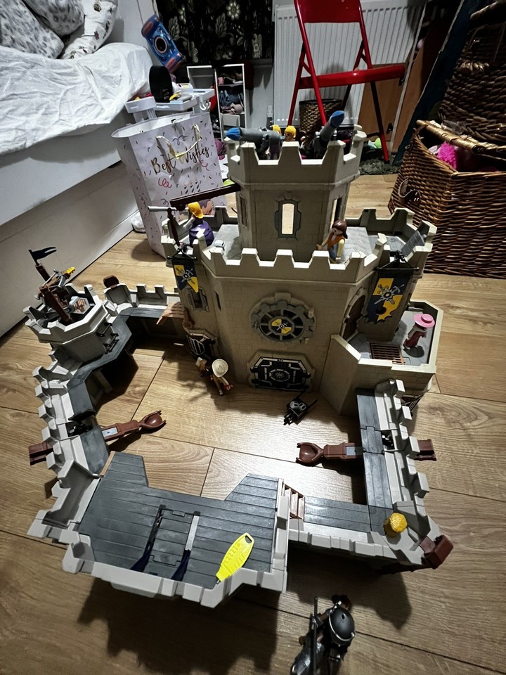 Playmobil Novelmore Fortress Castle - Playmobil 70220 Knights Castle | eBay