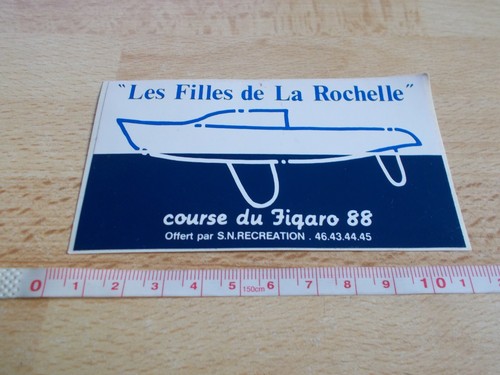 Adesivo " LE RAGAZZE DI LA ROCHELLE " - CORSO DEL FIGARO 88 | eBay