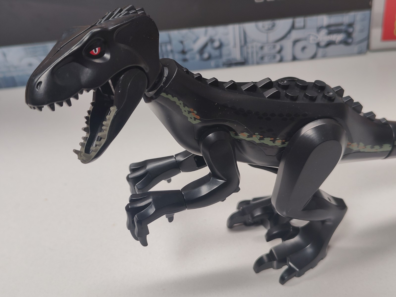 New Jurassic World Indoraptor Custom Lego Dinosaur