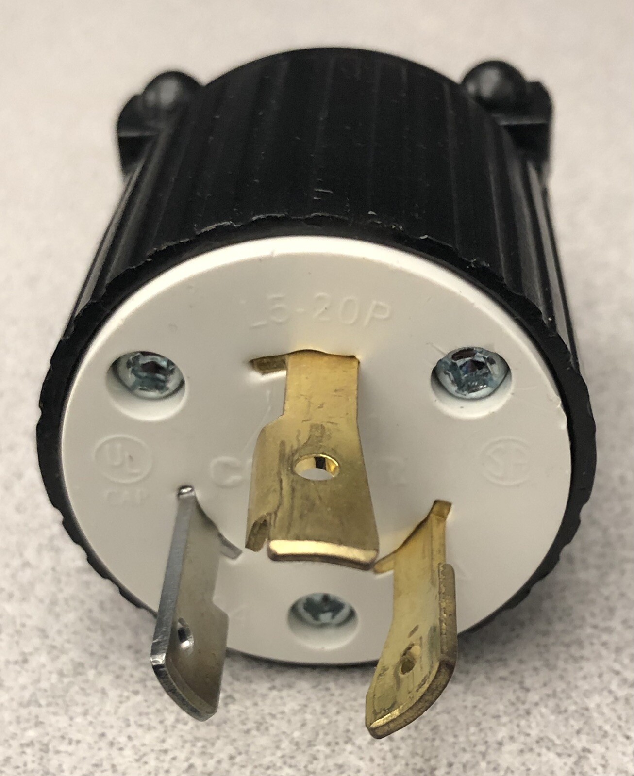 Cooper L520P Locking Electrical Plug 125 V 20 a 2 P 3 W Black for sale ...