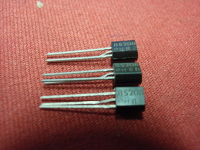 TRANSISTOR BS208 P-FET 20V 0,2A 830mW 3x 22058-27 4016998793240| eBay