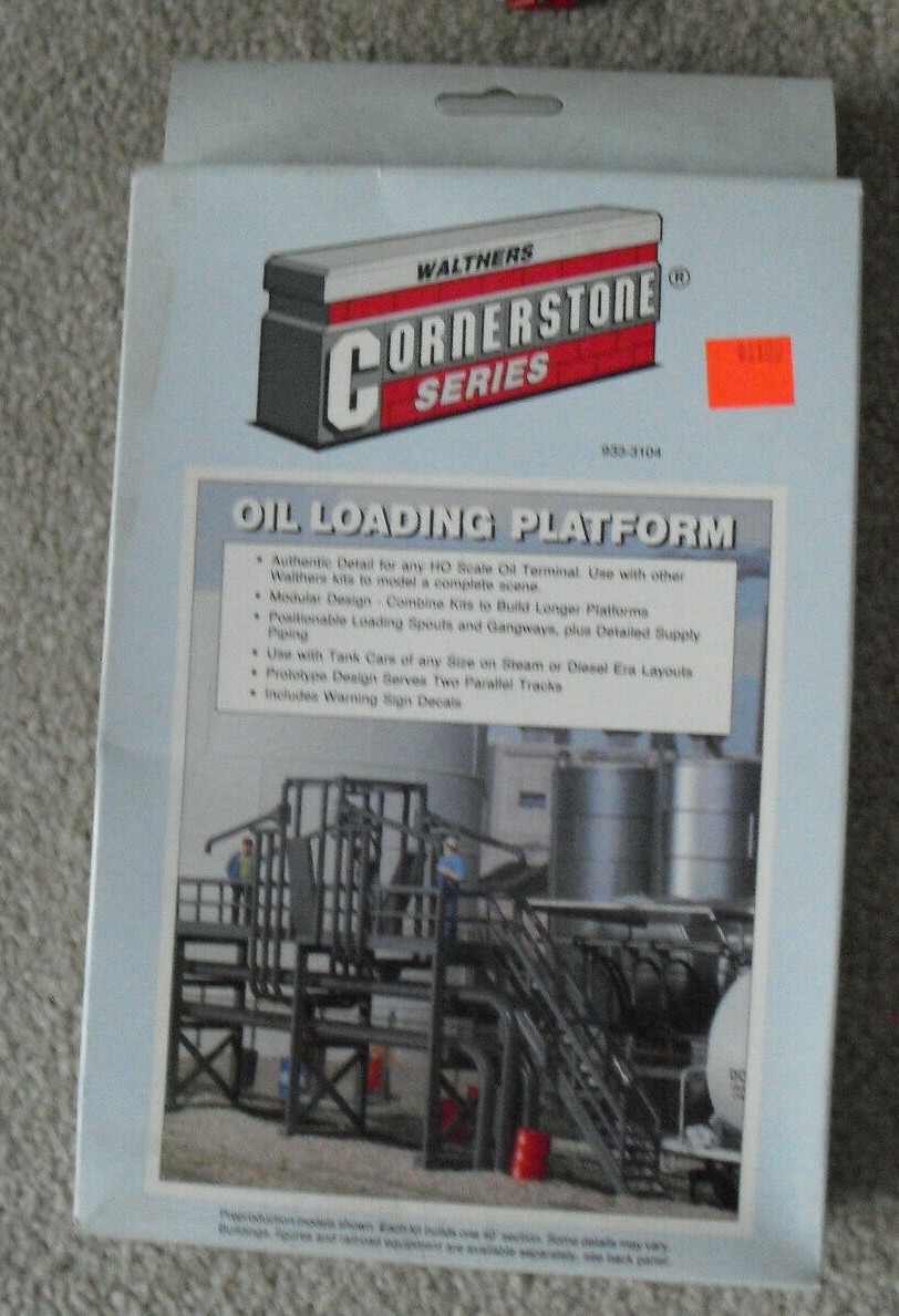 Walthers Cornerstone HO Scale Oil Loading Platform Kit 933 3104 | eBay UK