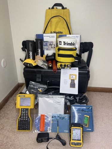 Trimble GPS Pathfinder Pro XR receiver & Antenna with a Trimble TSCe ...