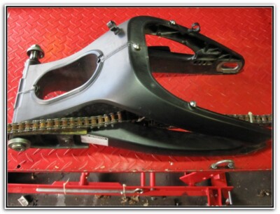 08 Yamaha YZF R6 R6S REAR SWING ARM SWINGARM | eBay