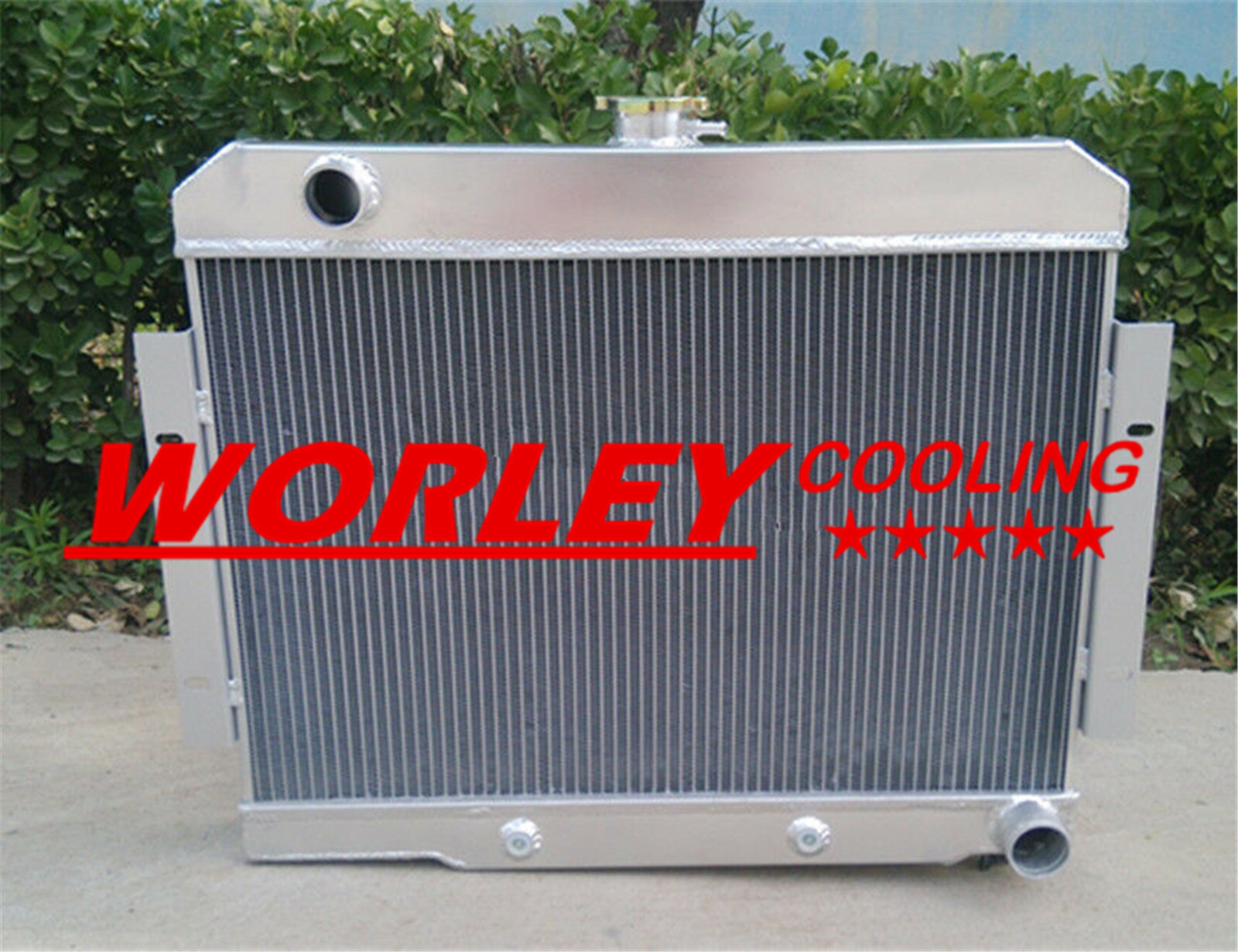 VIC-3 ROW Aluminum Radiator 1972-1986 FOR Jeep CJ GM Chevy Config ...