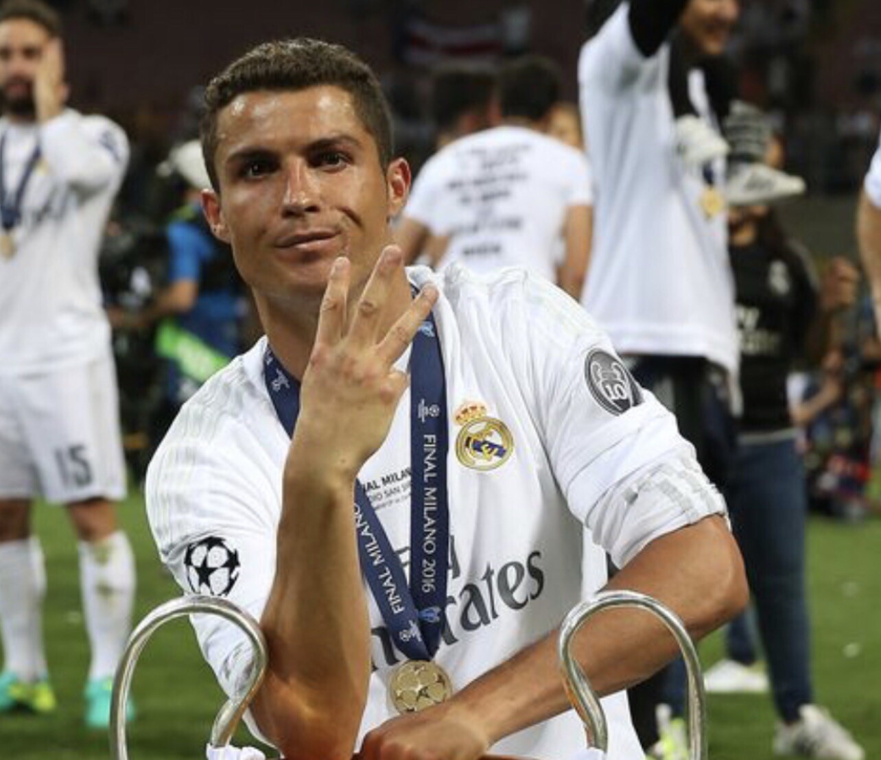 Real Madrid UCL CHAMPIONS LEAGUE FINAL MILANO 2016 Full Set Replica ...