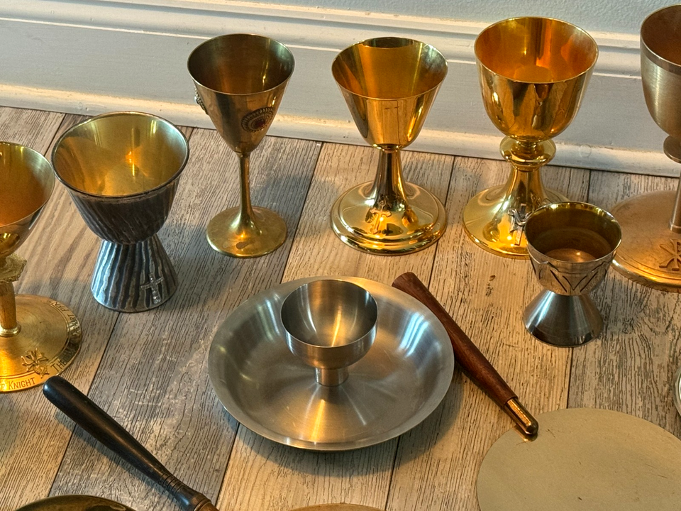 LOT OF 26 VINTAGE CATHOLIC CHURCH ALTAR CHALICES INTINCTION SETS ...