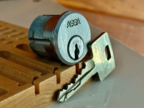 ASSA Twin High Security Mortise Lock W/ Key Locksmith Locksport ...
