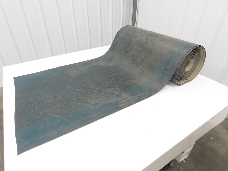 26-3/4"W x 44' Green PVC Rubber Conveyor Belt with V-Belt Guides 680mm ...