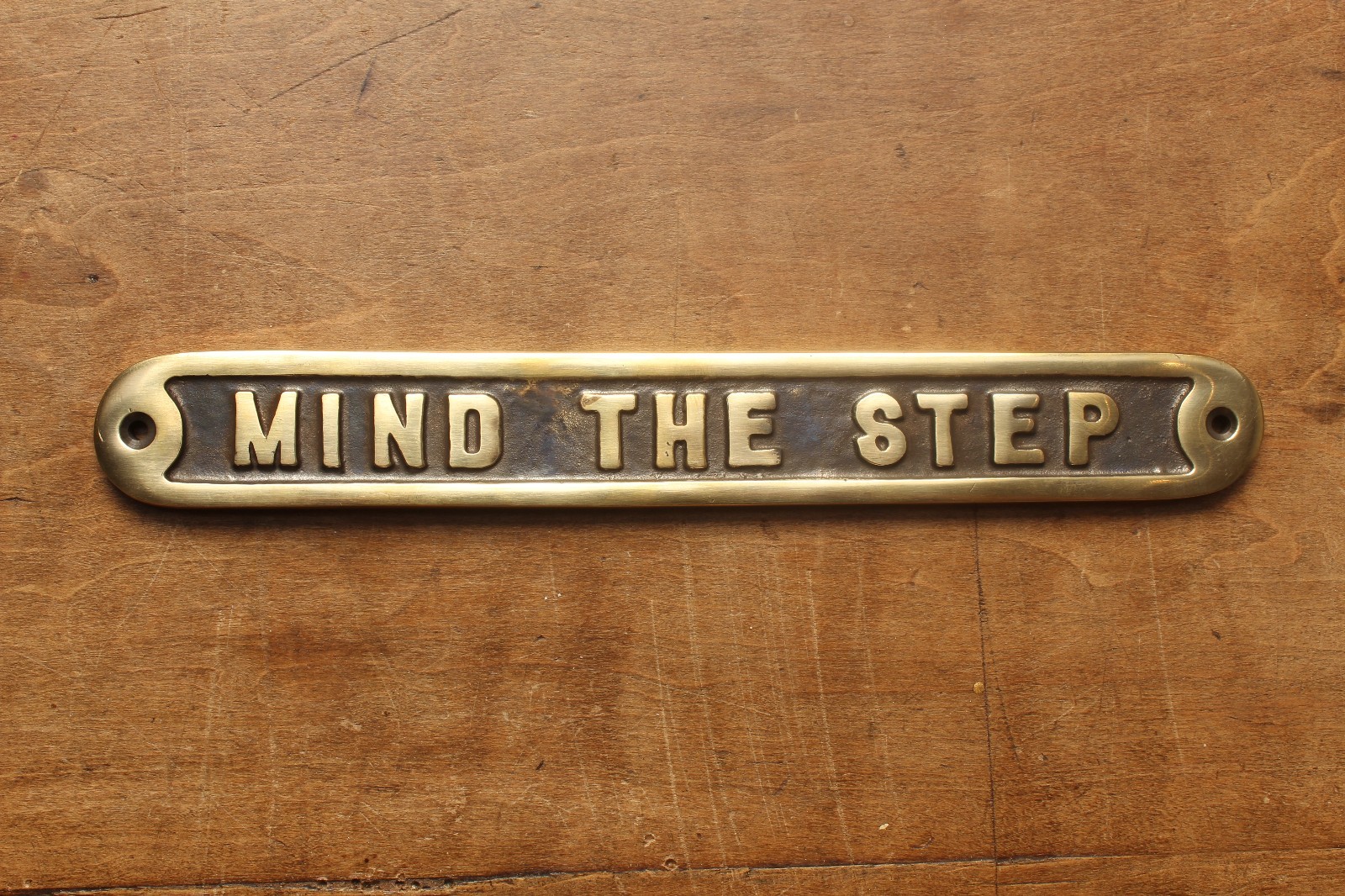 MIND THE STEP OLD ANTIQUE STYLE PUB VINTAGE SIGN SOLID CAST BRASS ...