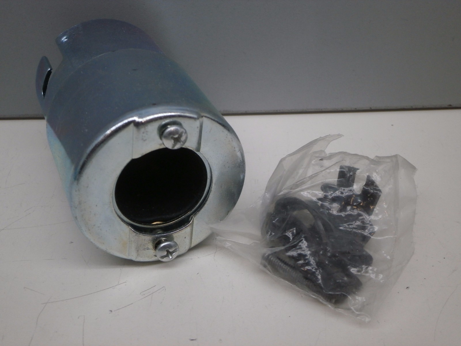 Cooper CS8165 California Style Armored Twist Lock Locking Plug 50A 480V ...