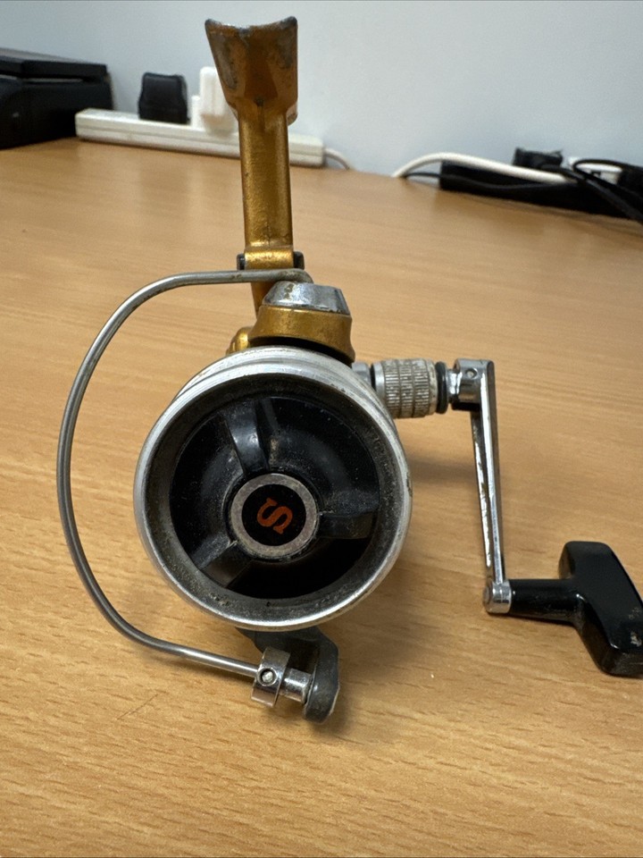 3 x Vintage Fishing Reels Abu Cardinal 44, Abu 507, Shakespeare 2700 ...