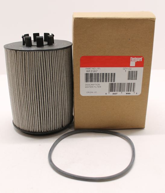 WF2187 Fleetguard Detroit Diesel Water Filter for sale online | eBay