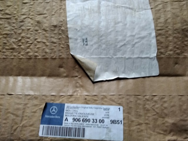 MERCEDES BENZ SPRINTER R/r Protect Moulding a 906 690 33 00 9b51 for ...