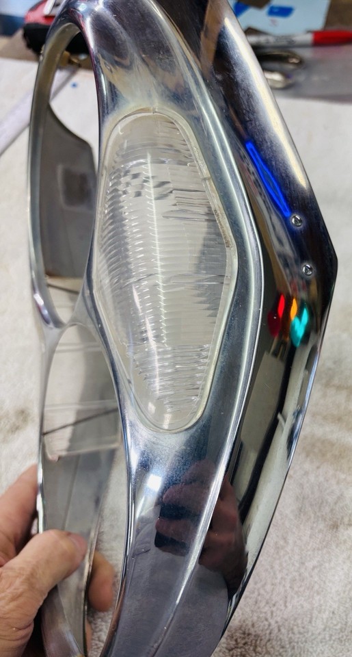 Head light Bezels Surrounds Mercedes W108 W109 W111 W112 280SE 220S ...