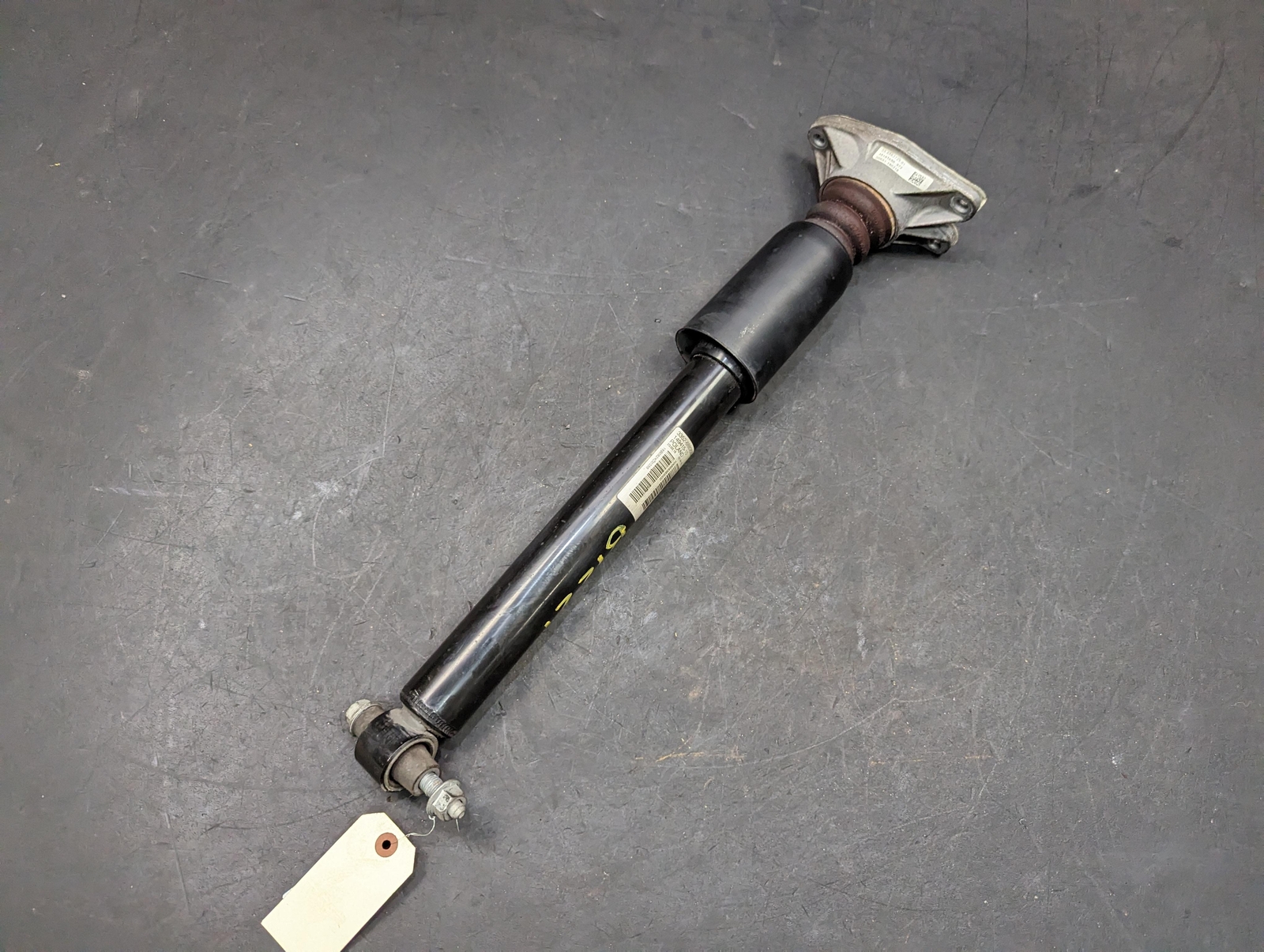 Rear Left or Right Shock Absorber 2018 BMW 330i 33526883830 2017 | eBay