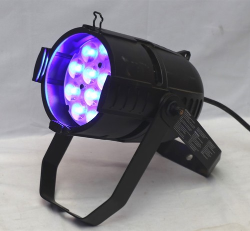 Martin Professional Lighting Rush PAR 2 RGBW Zoom LED PAR Can - 203 ...