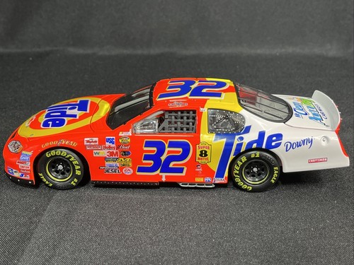 NASCAR Action Racing Ricky Craven #32 Tide 2004 Monte Carlo 1:24 Model ...