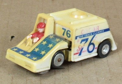 AJ's Oscar The Track Cleaner "Spirit of 76'" HO Slot Car (Yellowed) | eBay