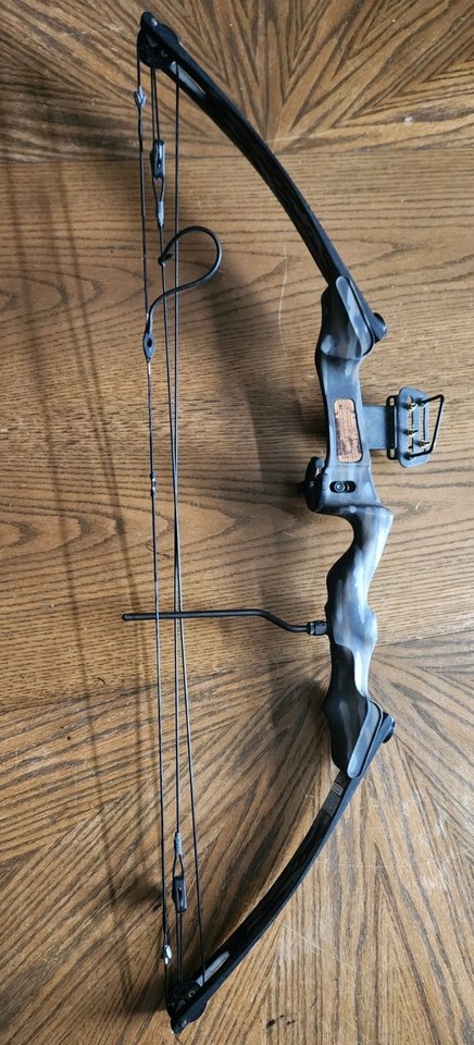 Martin Archery Compound Bow Lynx Sport Shooting 25-35lb Peak Weight 26 ...