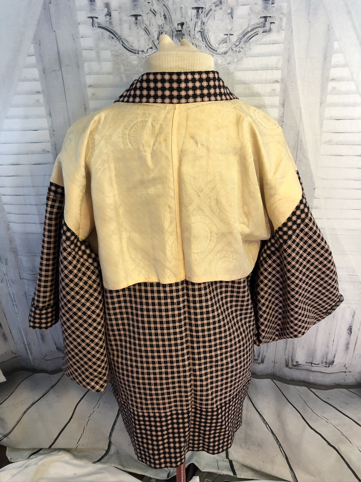 Vintage Pink & Black Silver Threaded Silk Lined Kimono Robe Jacket Rare ...