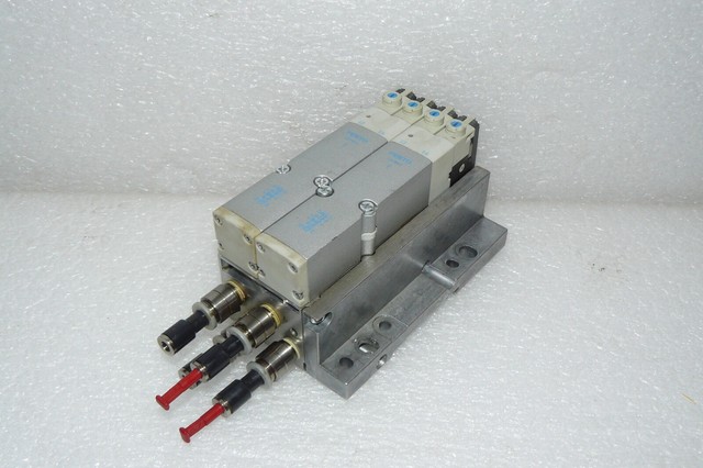 Festo VMPA2-FB-EMS-4 Valve Terminal W/ Two Festo 537953 Solenoid Valves ...