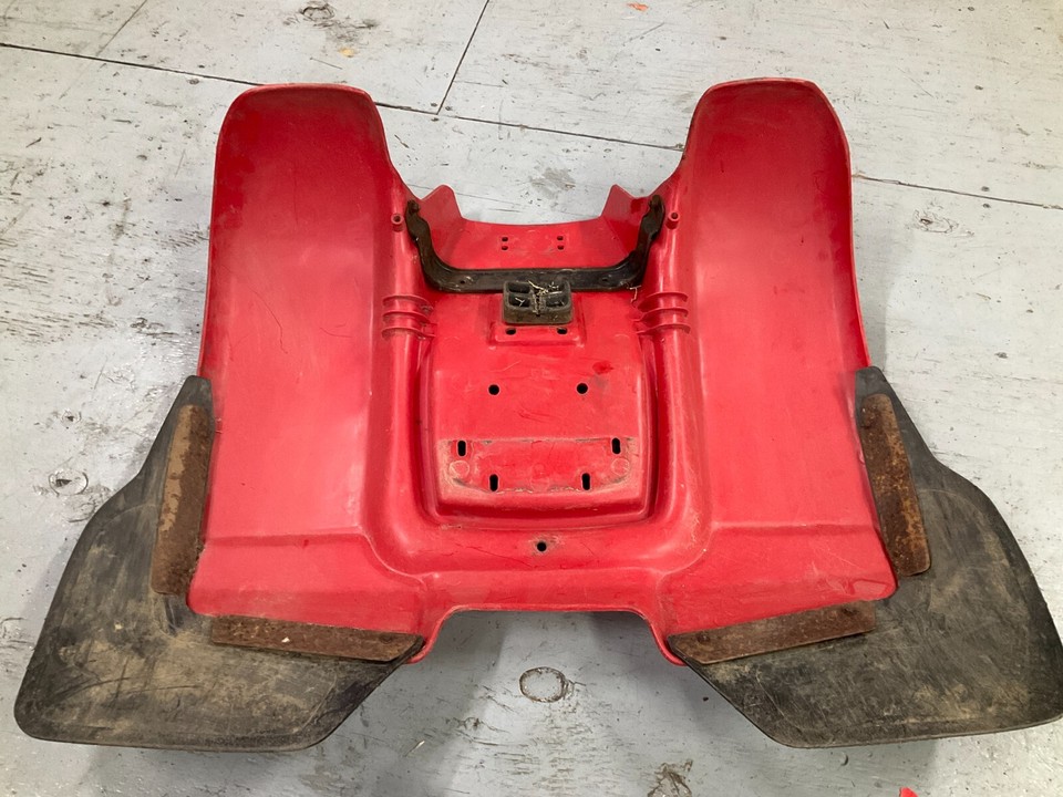 HONDA ATC 110 REAR FENDERS PLASTICS RED | eBay