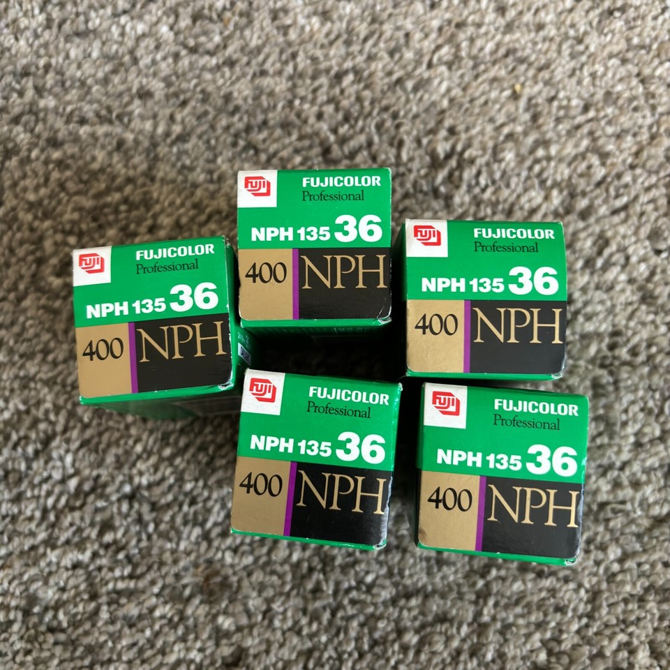 Fujifilm Professional 400 135-36 EXP (NPH) Pro Color Negative 35mm ...