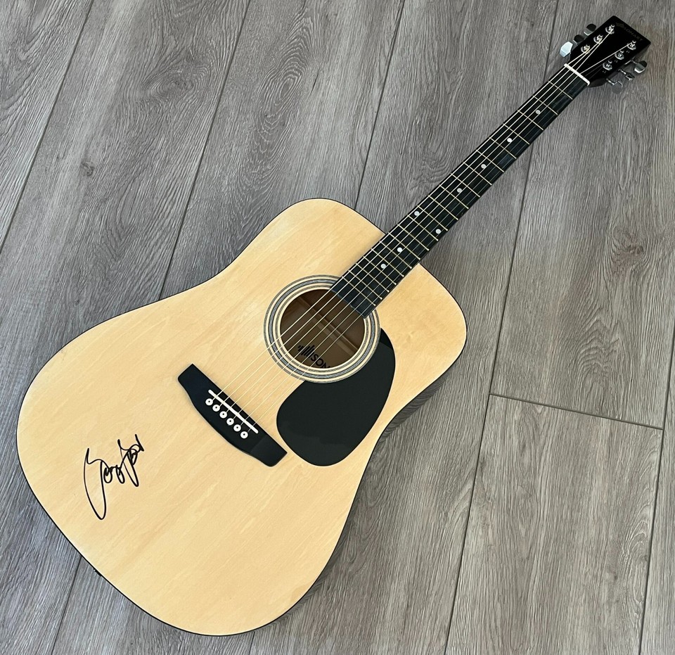 GEORGE STRAIT SIGNED AUTOGRAPH ACOUSTIC GUITAR w/EXACT VIDEO PROOF ...