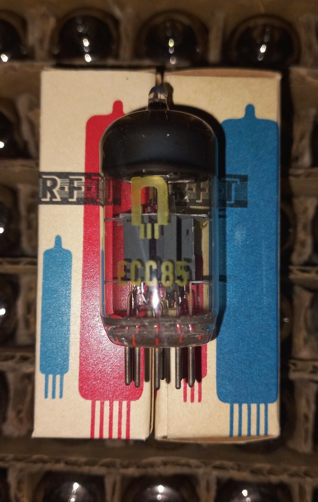 2 x RFT ECC85 6AQ8 Tubes | eBay