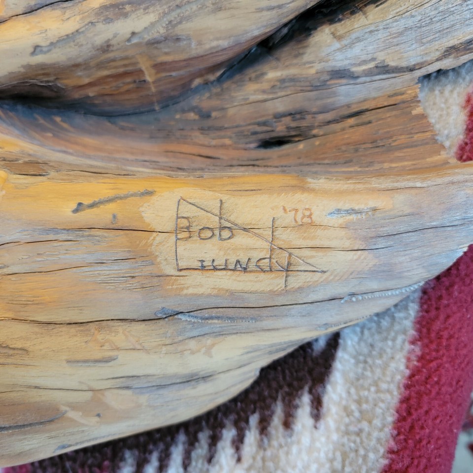 INCREDIBLE ORIGINAL BOB LUNDY SIGNED 1978 WOOD CARVING OF HUNTING PAIR ...