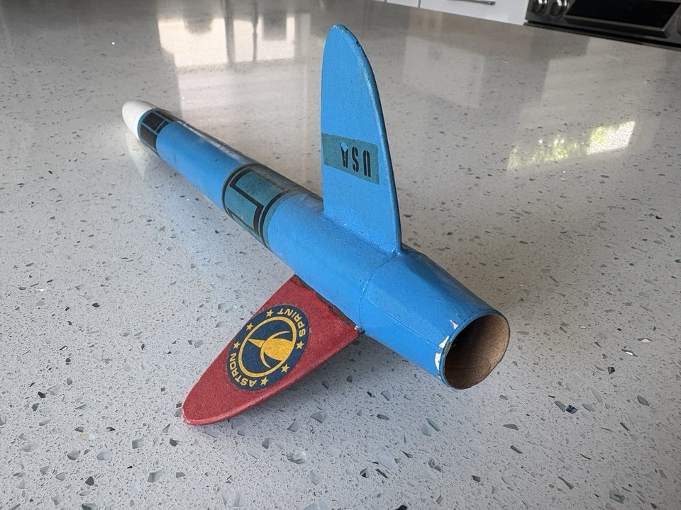 Estes Astron Sprint Vintage Built Model Rocket #1249 K-49 | eBay