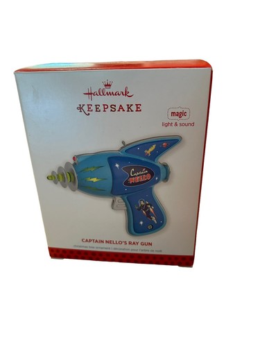 Hallmark: Captain Nello's Ray Gun - Magic Light & Sound - Keepsake ...