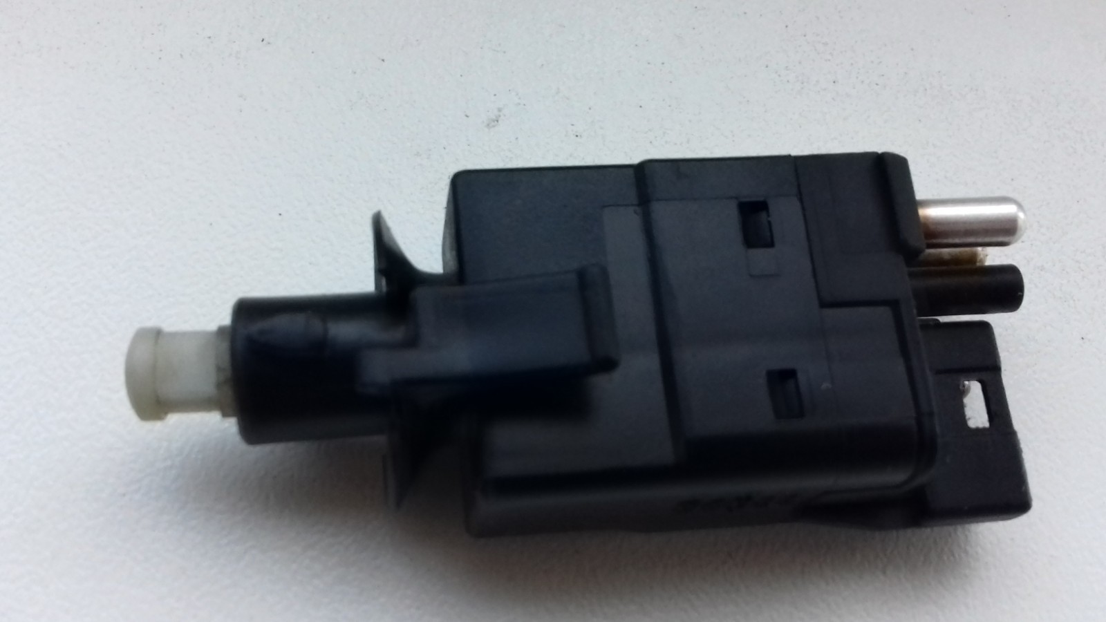 MERCEDES BRAKE PEDAL STOP LIGHT SWITCH 0015450109 | eBay