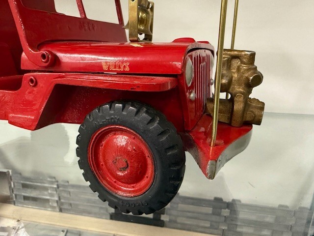 RARE ALTOY WILLY JEEP IN RED WITH ACCESSORIES. | eBay