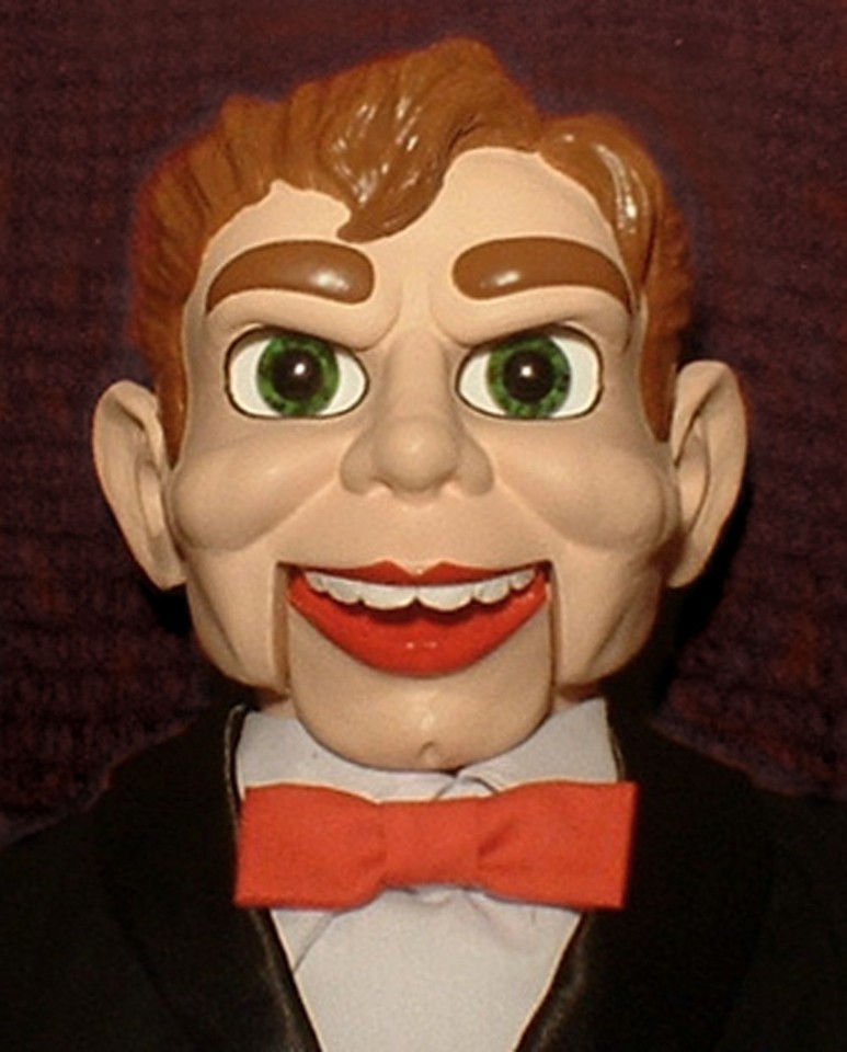 HAUNTED Spooky Ventriloquist Slappy Dummy "EYES FOLLOW YOU" doll puppet ...