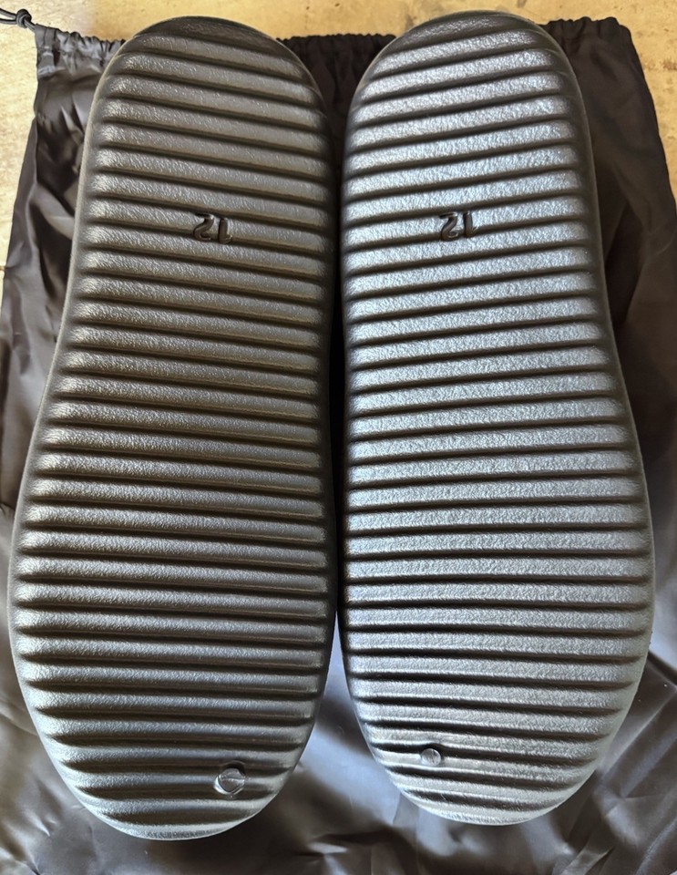 YZY SL-01 Black Size 12 Onyx Brand New (Ye Yeezy Slippers) | eBay