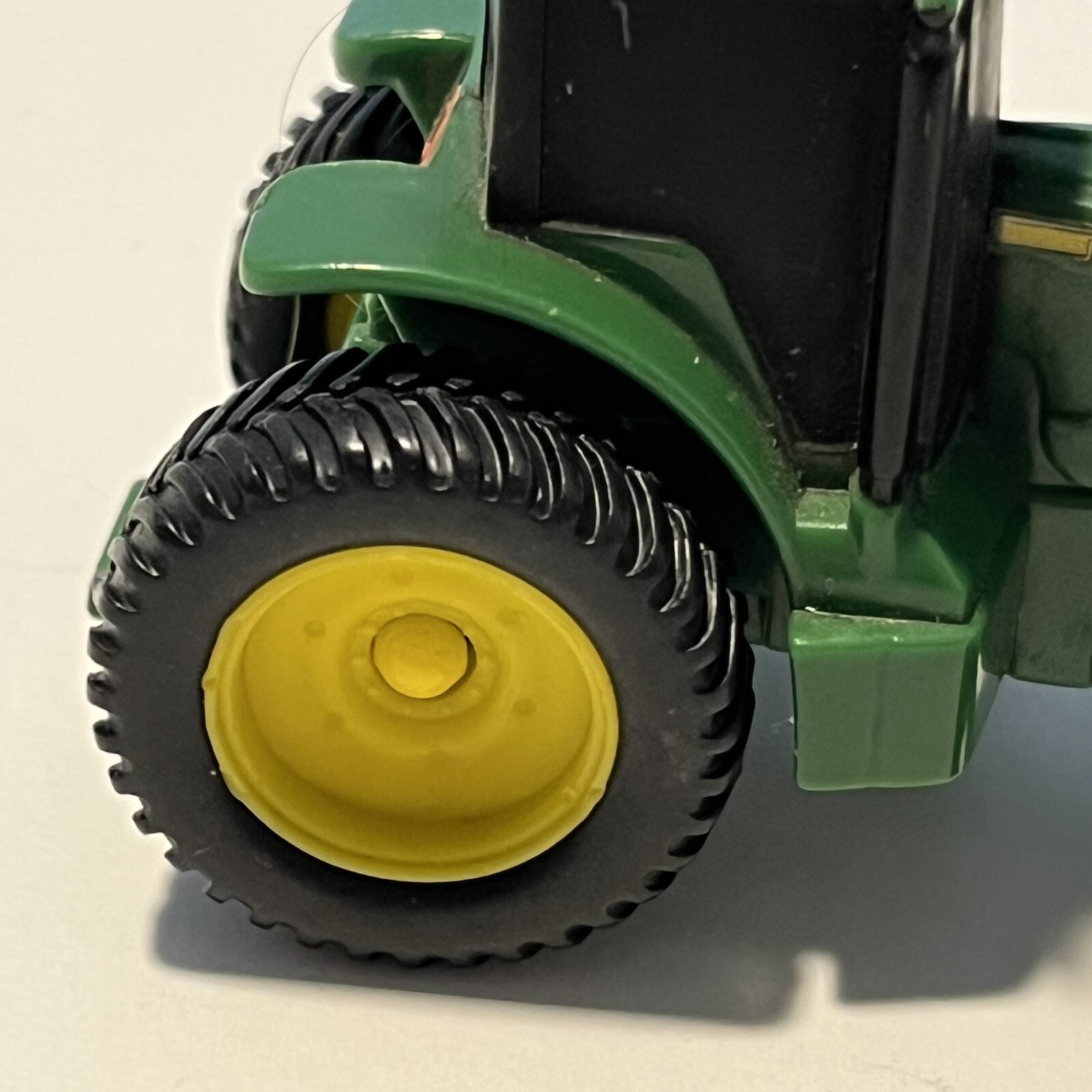 ERTL John Deere 4-Wheel Drive Tractor 8530 Car Vehicle 1:64 | eBay